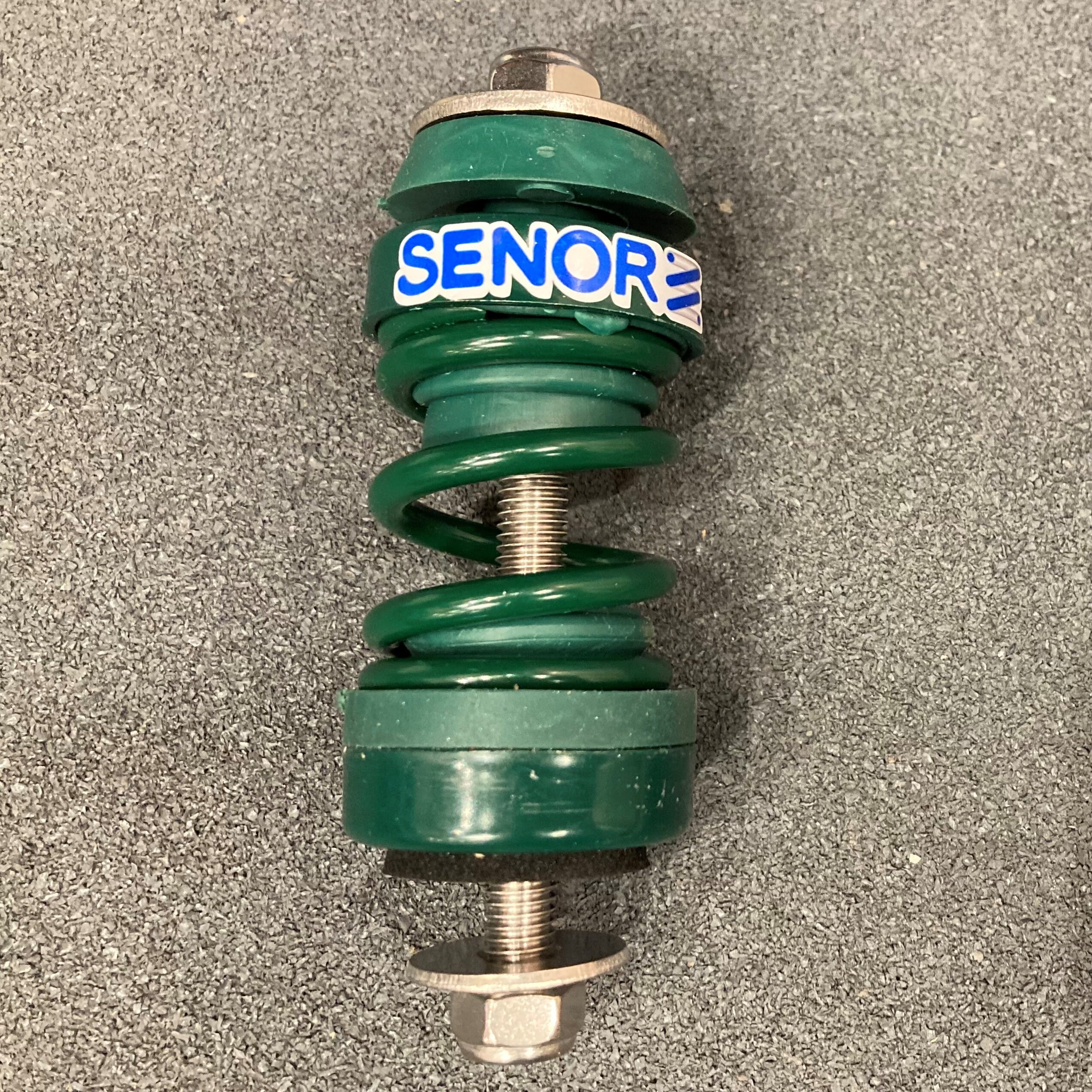 Fjærdemper for hyllemontering 15 til 45 kg - Stillhet.com